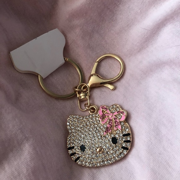 Hello Kitty | Accessories | Nwt Hello Kitty Bag Clipzipper Pullkey ...